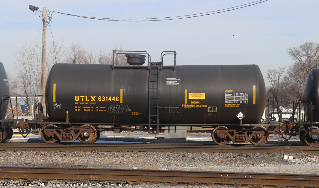 UTLX 631446 - Union Tank Car